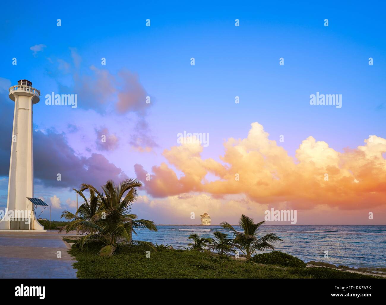 Mahahual lighthouse hi-res stock photography and images - Alamy