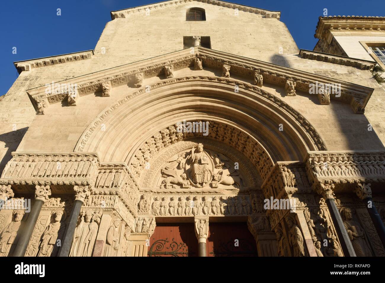 Portal of st trophime cathedrale hi-res stock photography and images ...