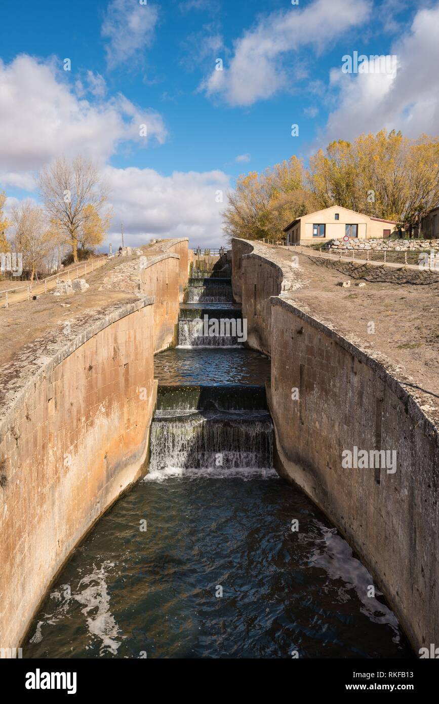 Camino de santiago infrastructure hi-res stock photography and images ...
