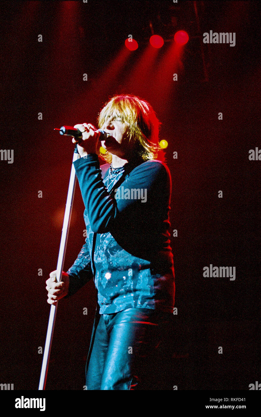 Joe elliot musician hi-res stock photography and images - Alamy