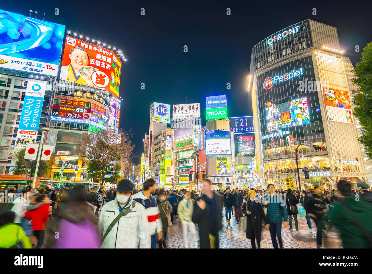 Tokyo, Japan - January 1, 2017: People in Shibuya Crossing the famous ...