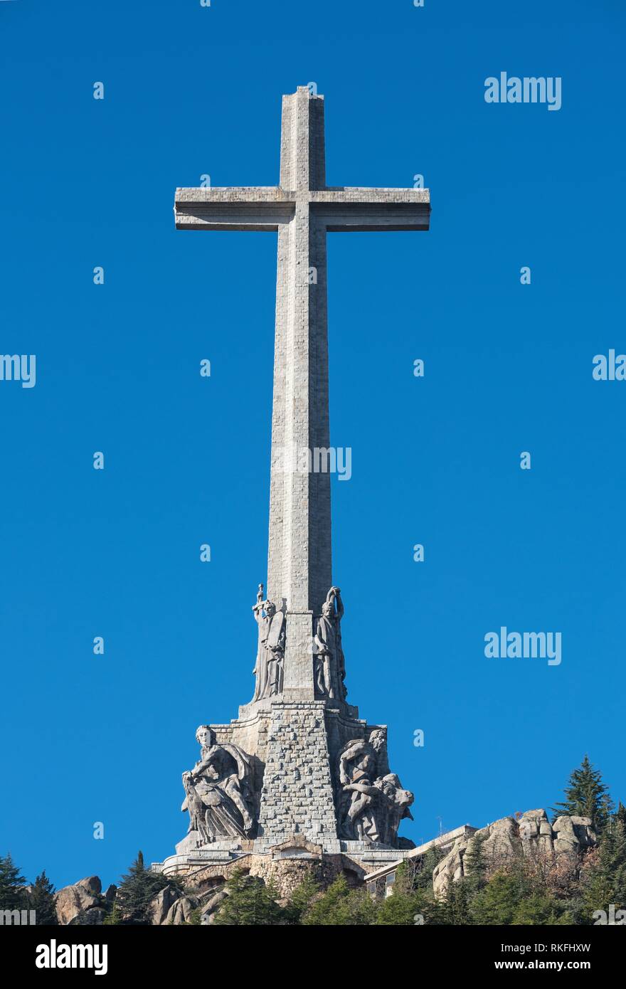 Francisco franco statue hi-res stock photography and images - Alamy