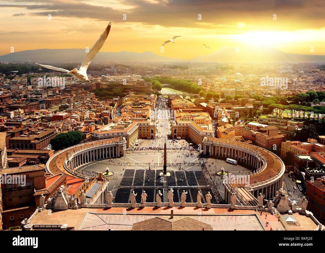Vatican aerial view hi-res stock photography and images - Alamy