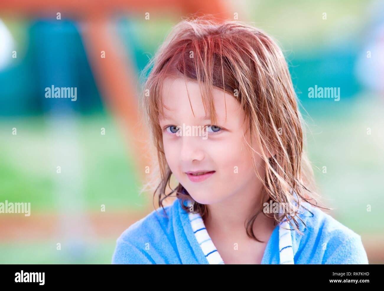 Blue robe hi-res stock photography and images - Alamy