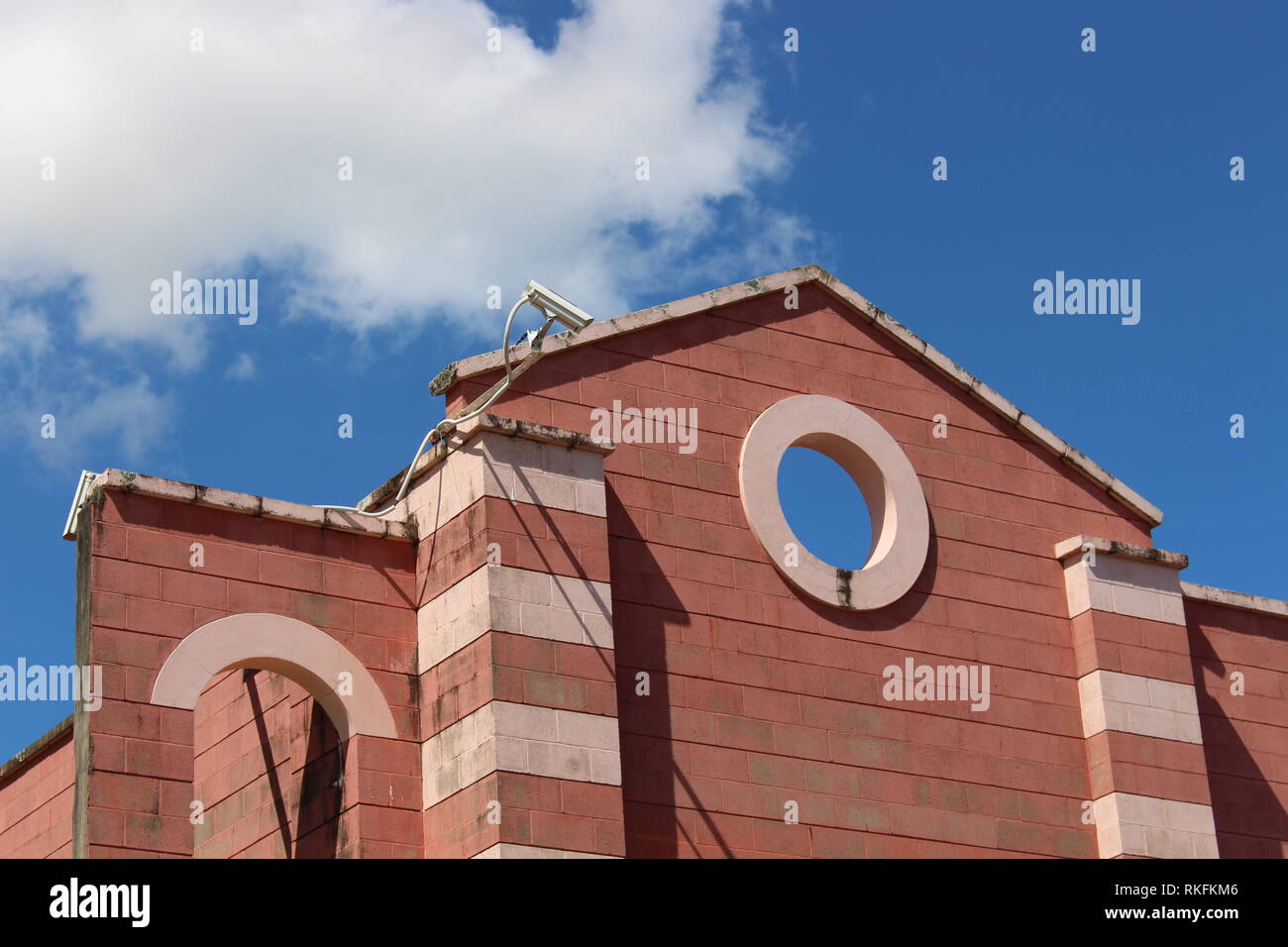 Structure pink architecture hi-res stock photography and images - Alamy