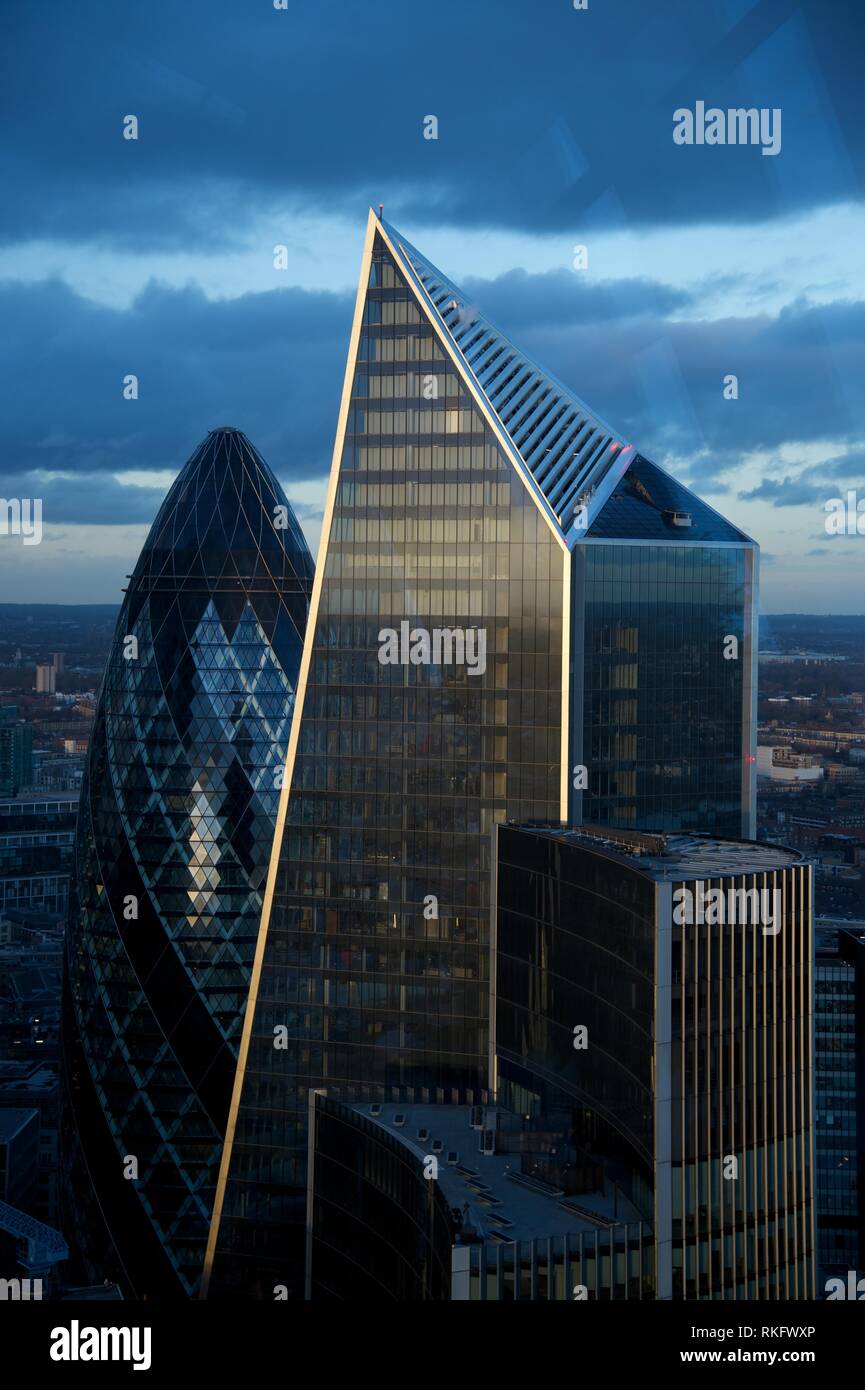 Scalpel, London's latest super sky scraper Stock Photo - Alamy