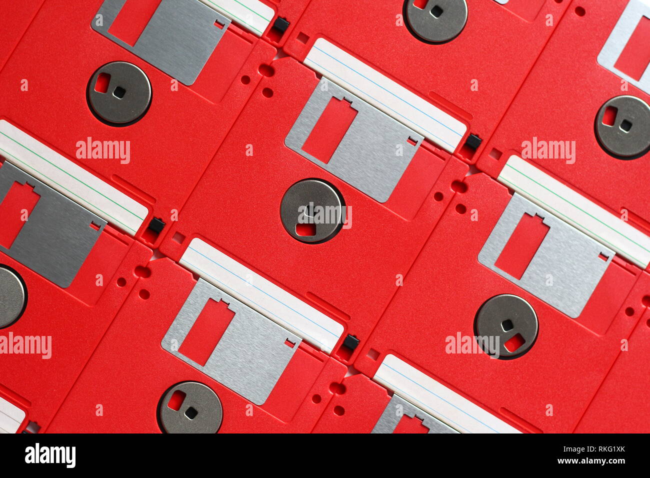 Red floppy disk hi-res stock photography and images - Alamy
