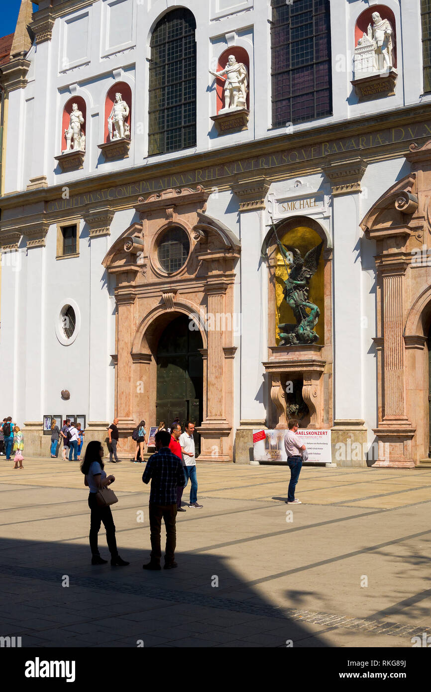 Strasser hi-res stock photography and images - Alamy