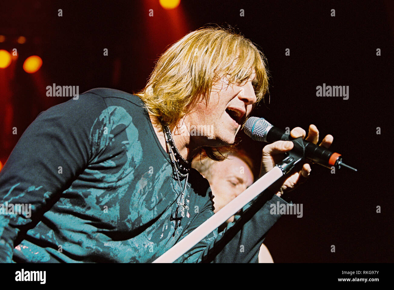 Joe Elliot lead singer in Def Leppard performing at the Brixton Academy ...