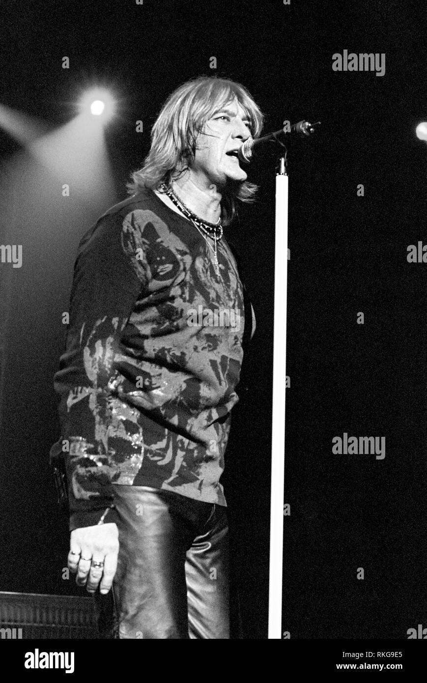 Joe Elliot lead singer in Def Leppard performing at the Brixton Academy ...