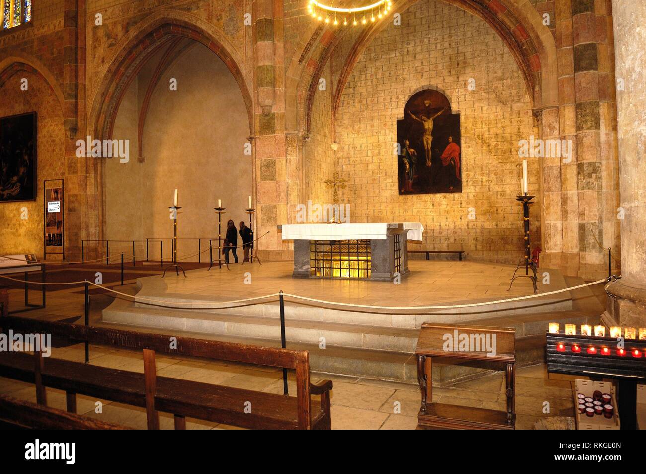Relics of st thomas aquinas hi-res stock photography and images - Alamy