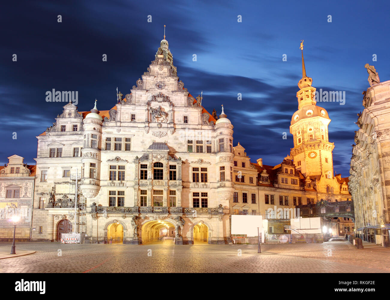 Kathedrale sanctissimae trinitatis cathedral hi-res stock photography ...