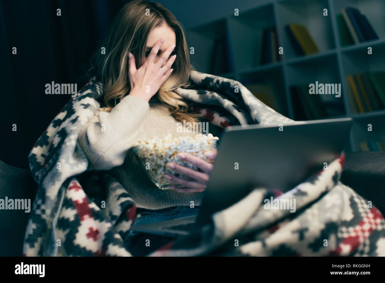 Scary face computer hi-res stock photography and images - Alamy