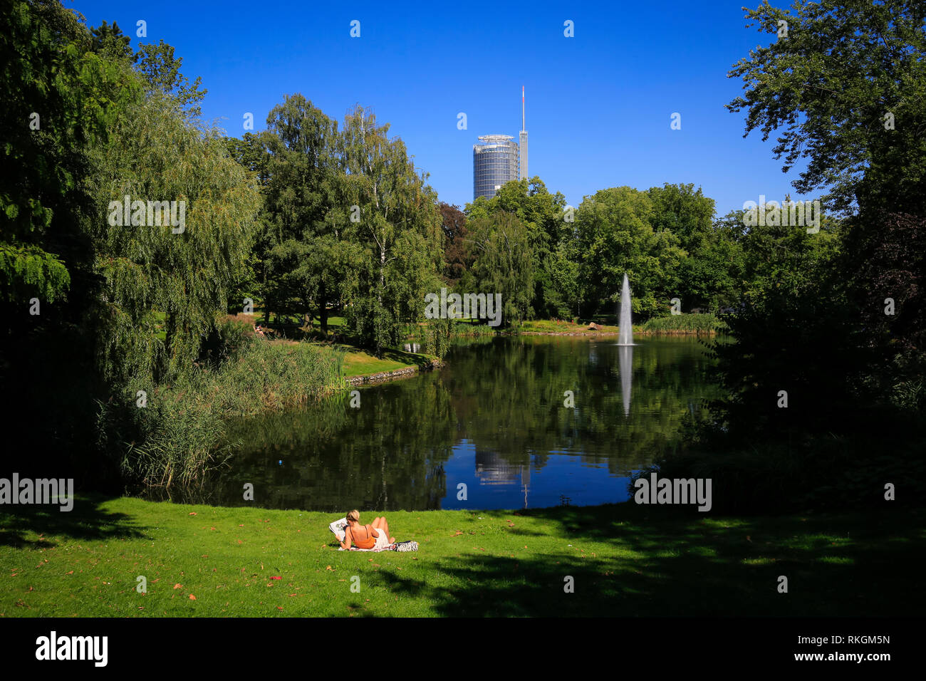 Rwe turm hi-res stock photography and images - Alamy