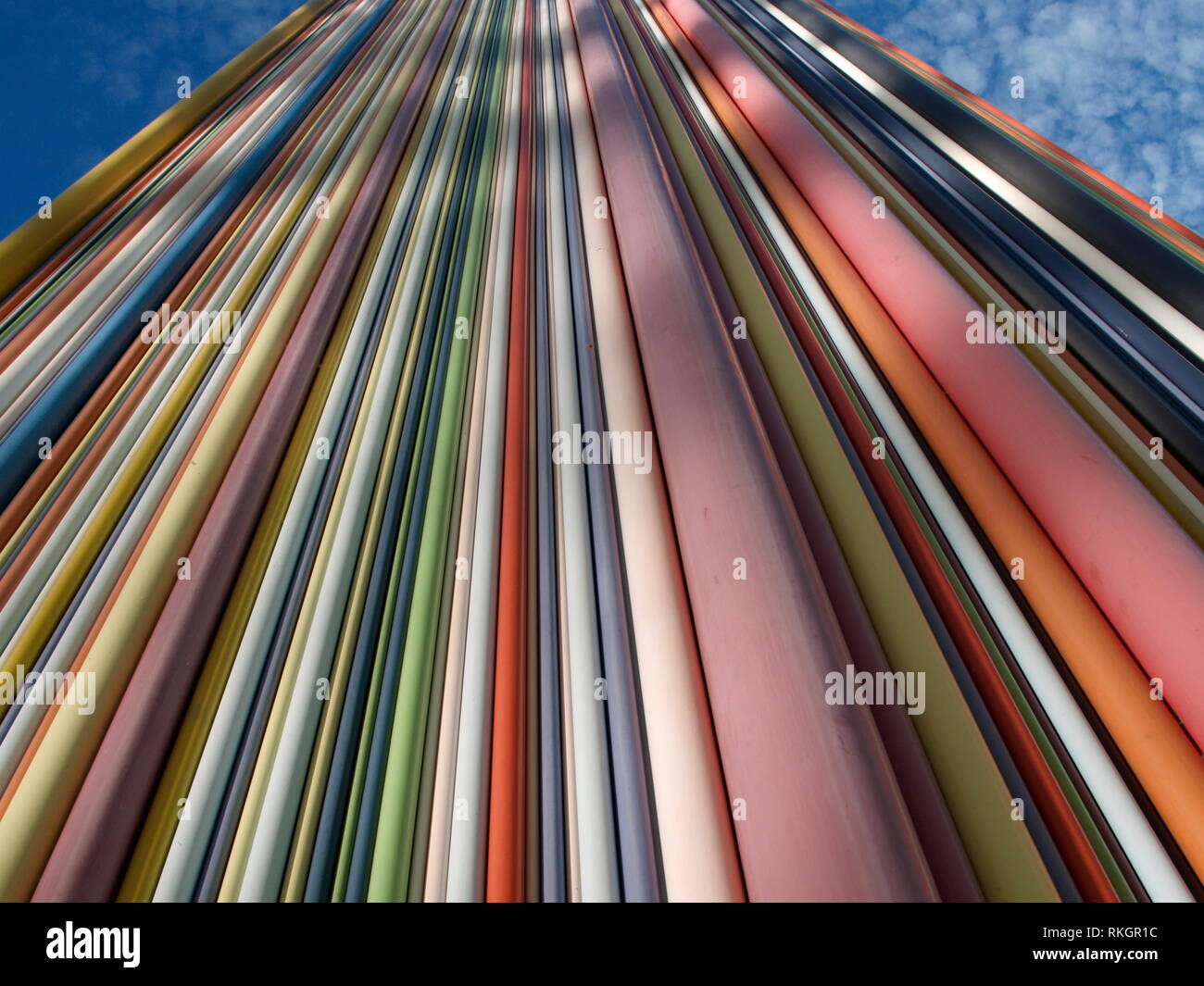 RAYMOND MORETTI SCULPTURE IN PARIS LA DEFENSE - LA DEFENSE " LE MORETTI ...