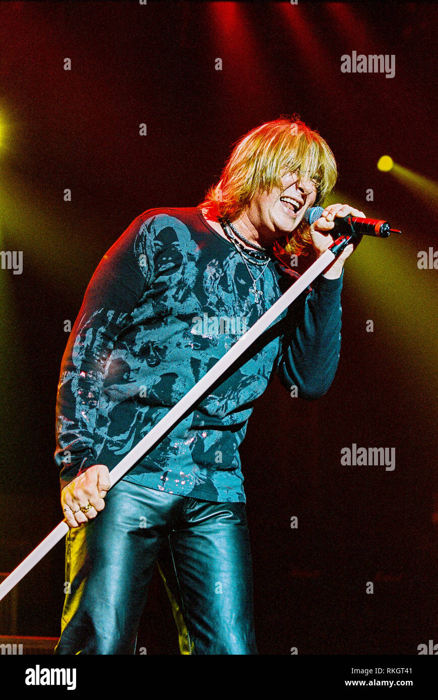 Def leppard and joe elliott hi-res stock photography and images - Alamy