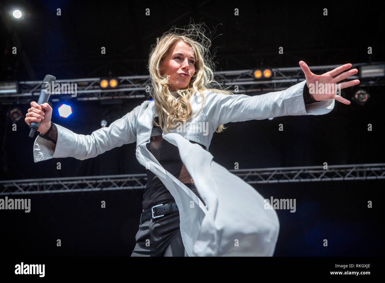 Avatarium hi-res stock photography and images - Alamy