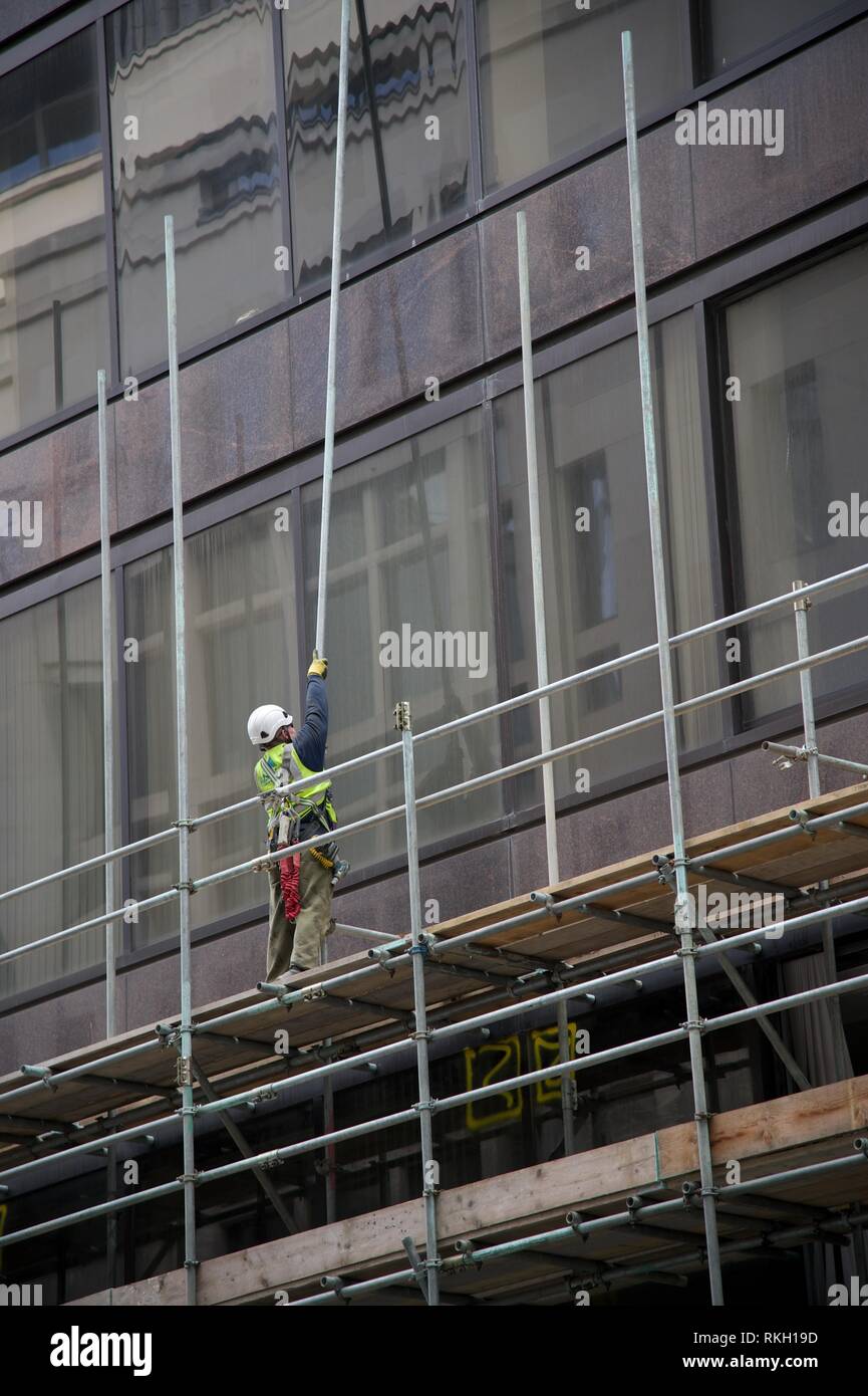 Construction workers in the city of London Stock Photo - Alamy