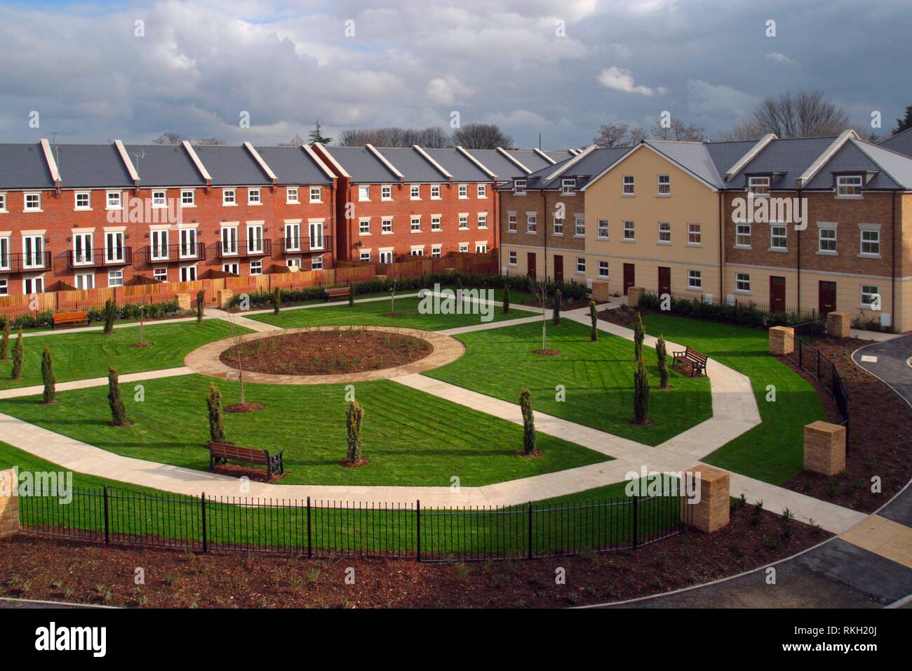 A modern style terrace town house property development Stock Photo - Alamy