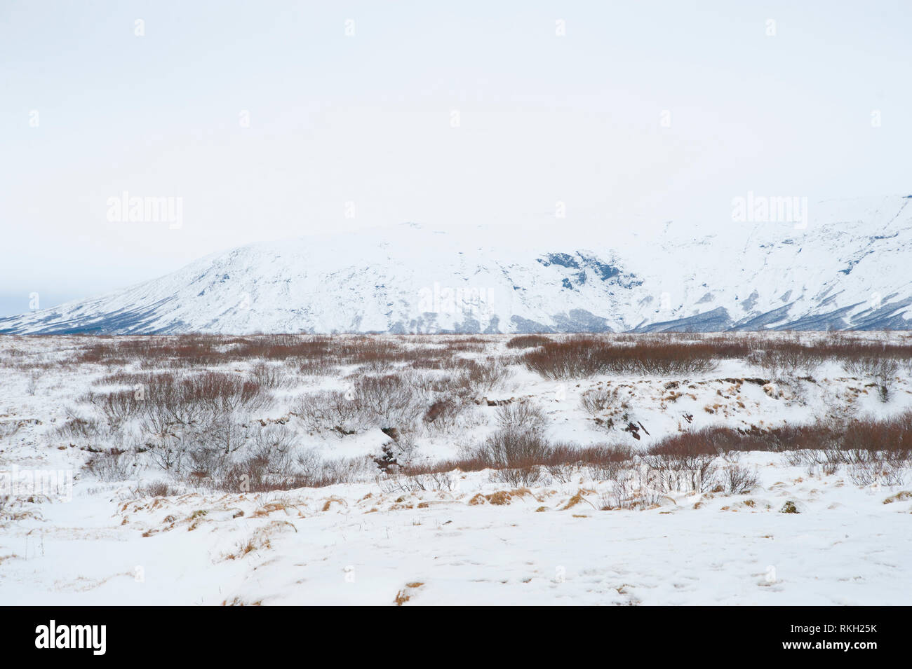 Circle of snow hi-res stock photography and images - Alamy