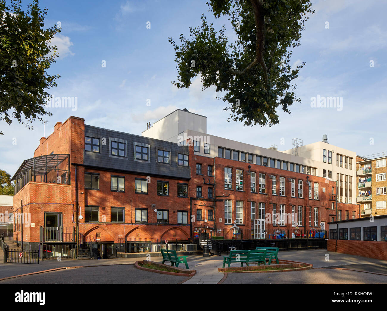 Rear view showing additional floors. Gatehouse School, LONDON, United ...