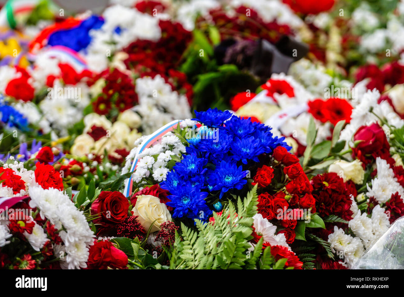 Flower bouquet with ribbon of Russia flag. National Day of the Russian ...