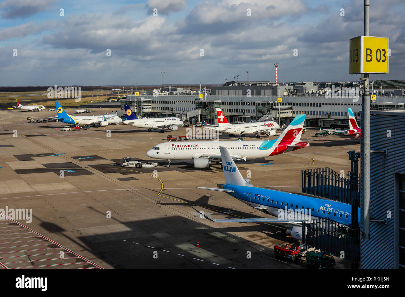 Duesseldorf, North Rhine-Westphalia, Germany - Duesseldorf ...