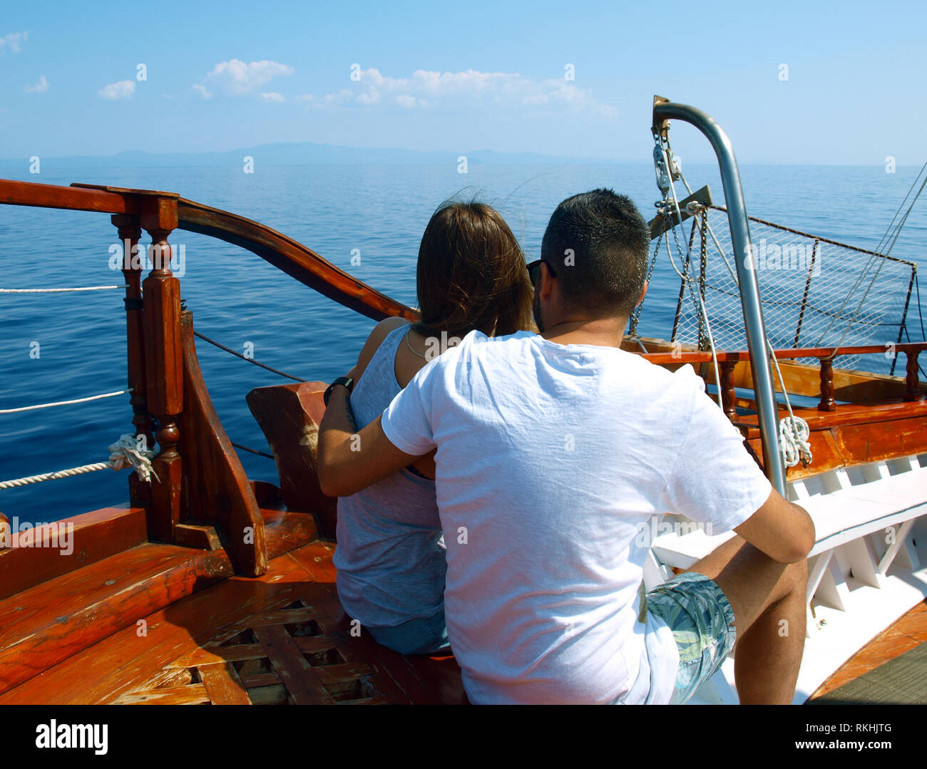 Cruise ship couple hi-res stock photography and images - Alamy