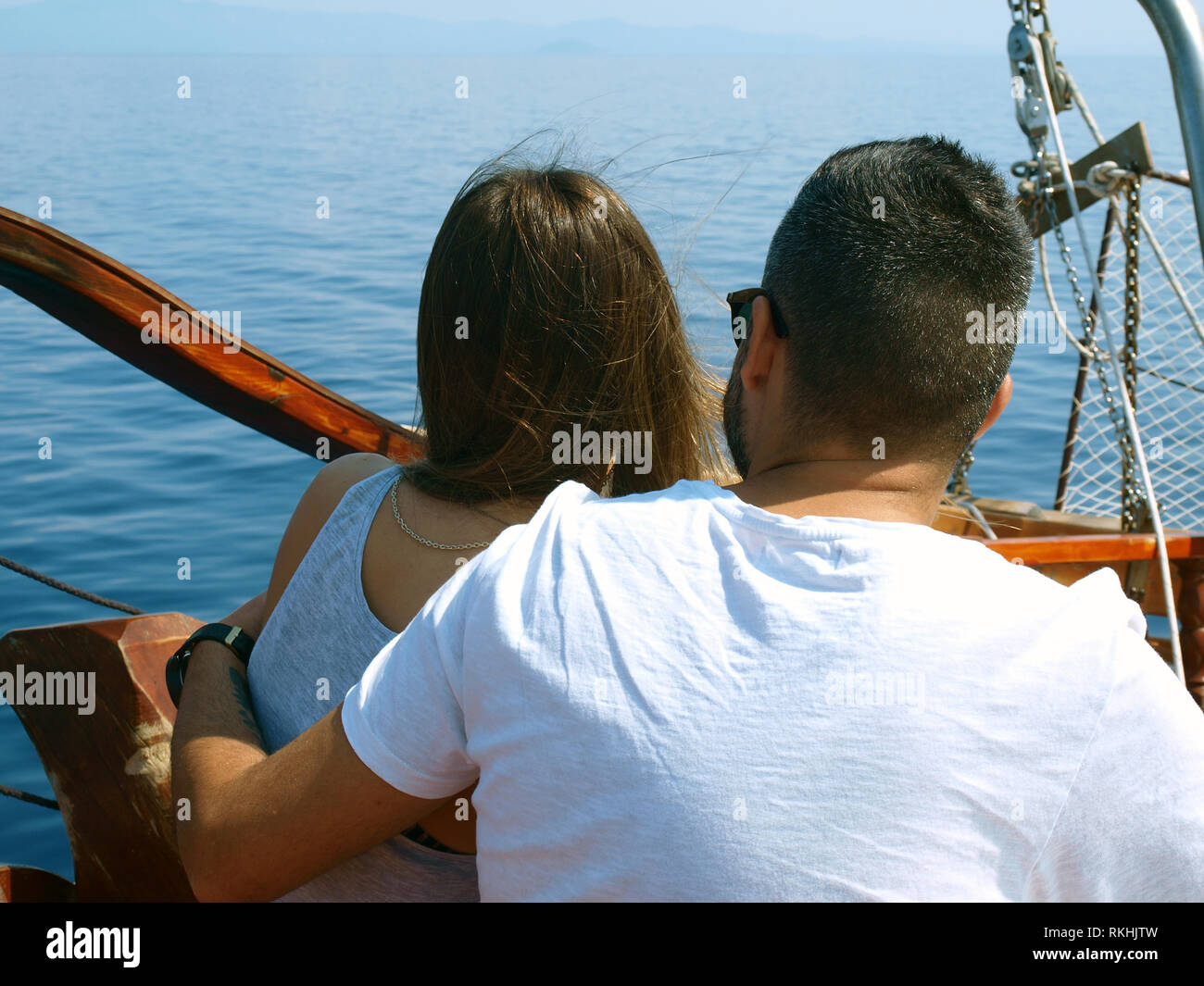 Cruise ship couple lifestyle hi-res stock photography and images - Alamy