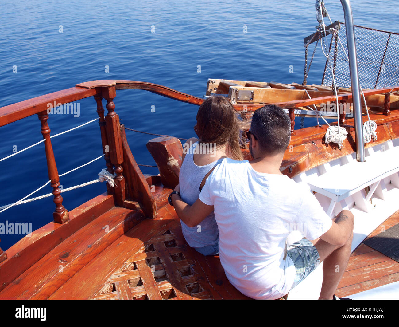 Romantic couple on cruise ship hi-res stock photography and images - Alamy
