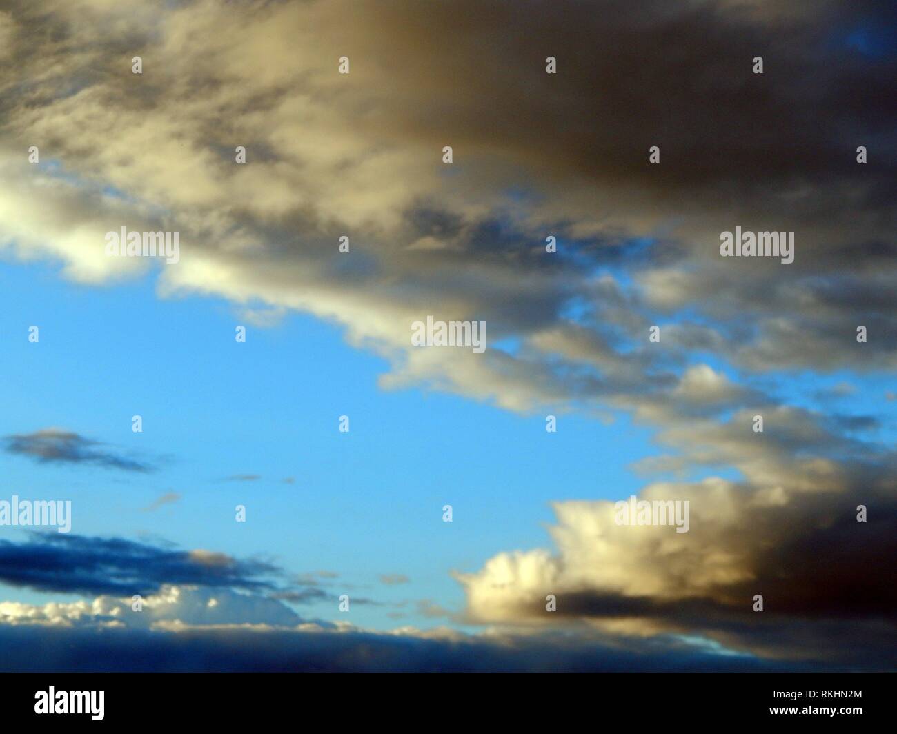 Color sky after rain hi-res stock photography and images - Alamy