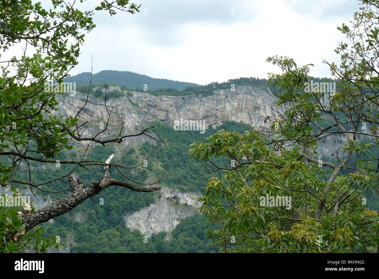 Outdoor mountain view hi-res stock photography and images - Alamy