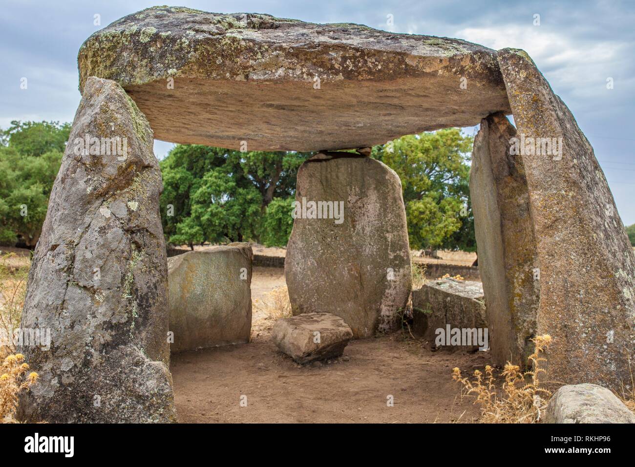 Prehistoric architecture hi-res stock photography and images - Alamy