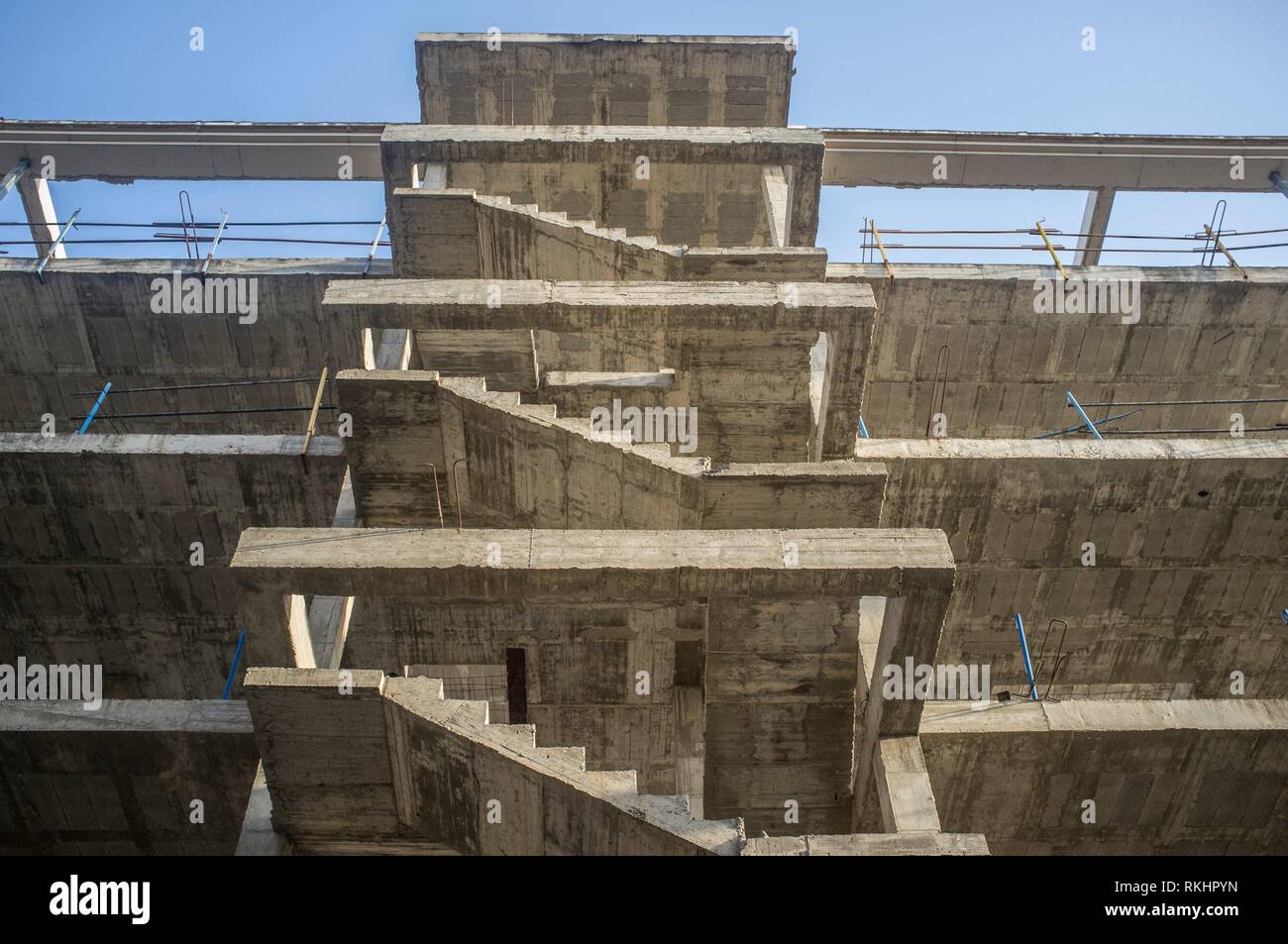 Construction site of apartment house hi-res stock photography and ...