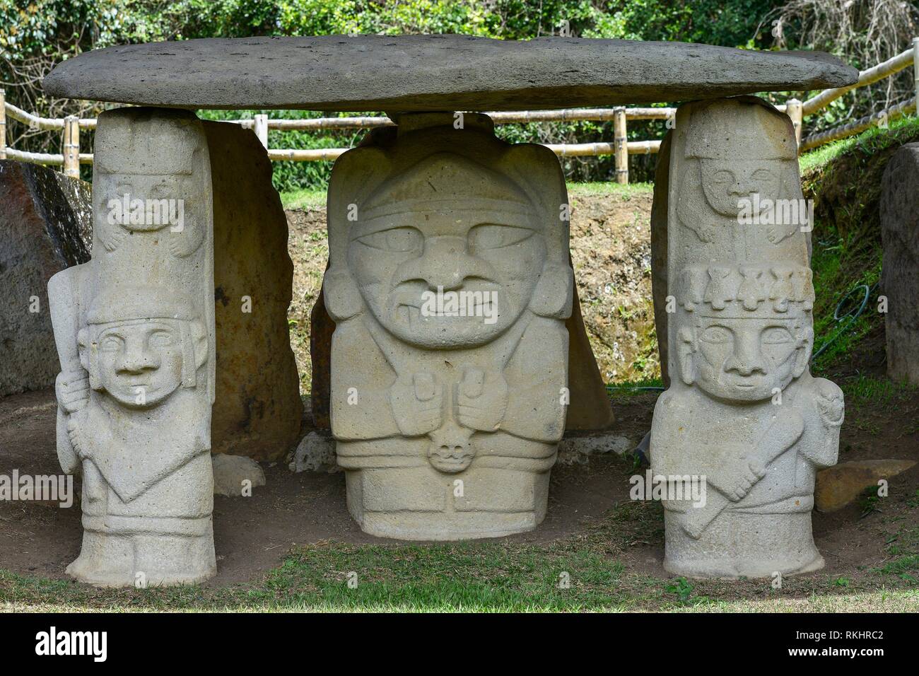 Inka statue hi-res stock photography and images - Alamy