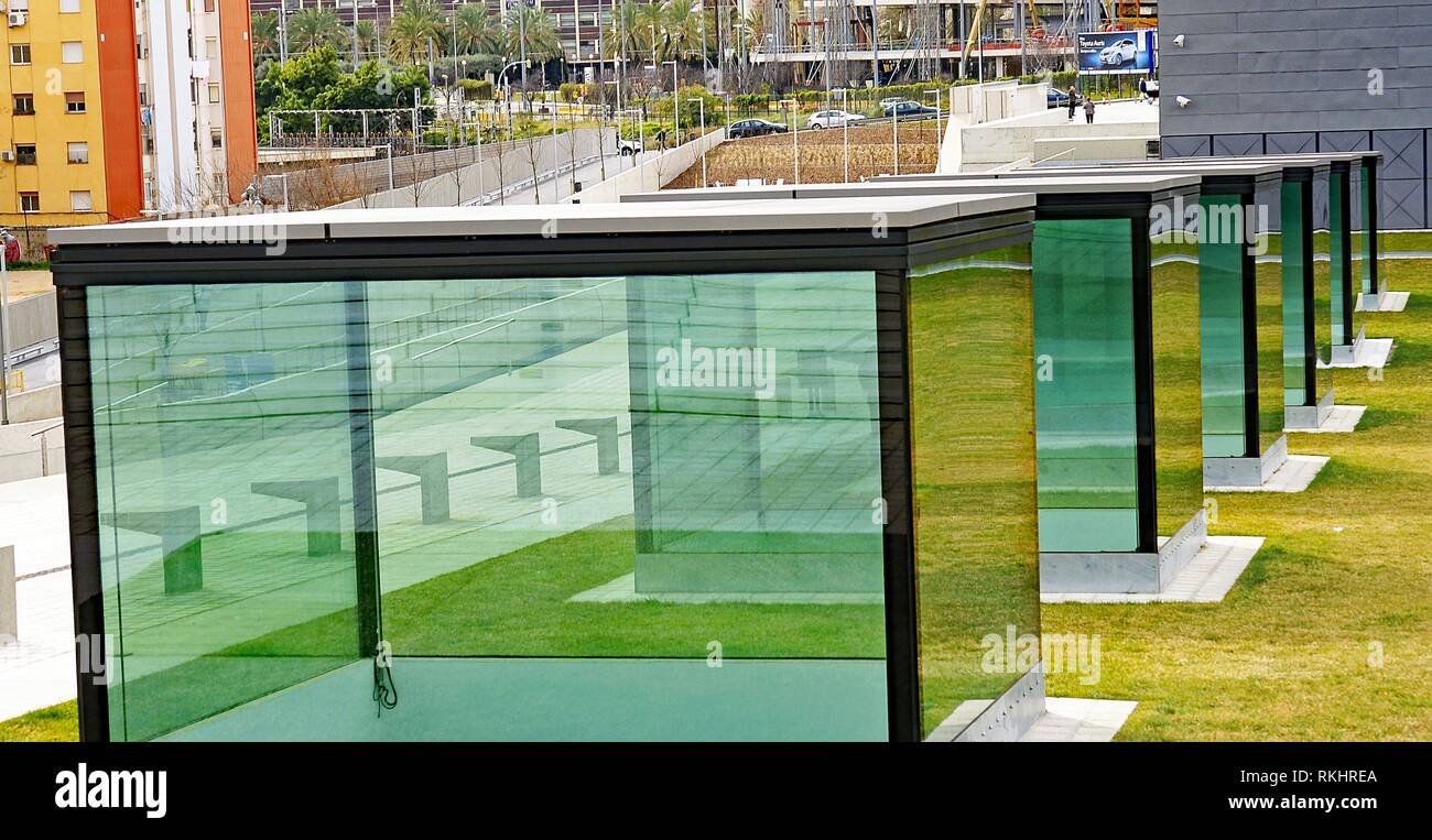 Glass Cube Architecture High Resolution Stock Photography and Images ...