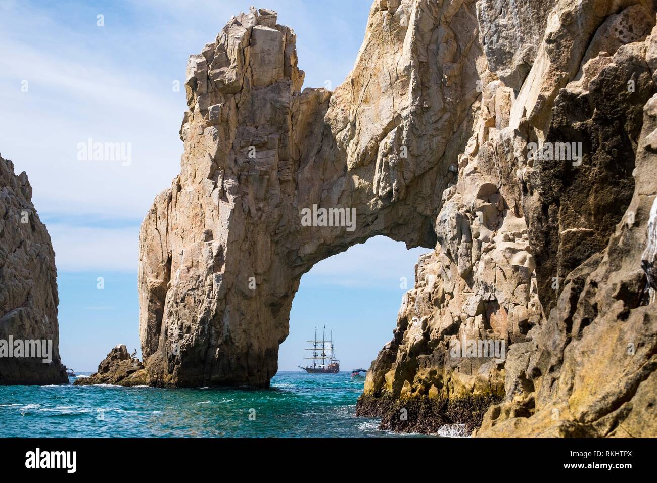 Cabo san lucas, mexico arch hi-res stock photography and images - Alamy