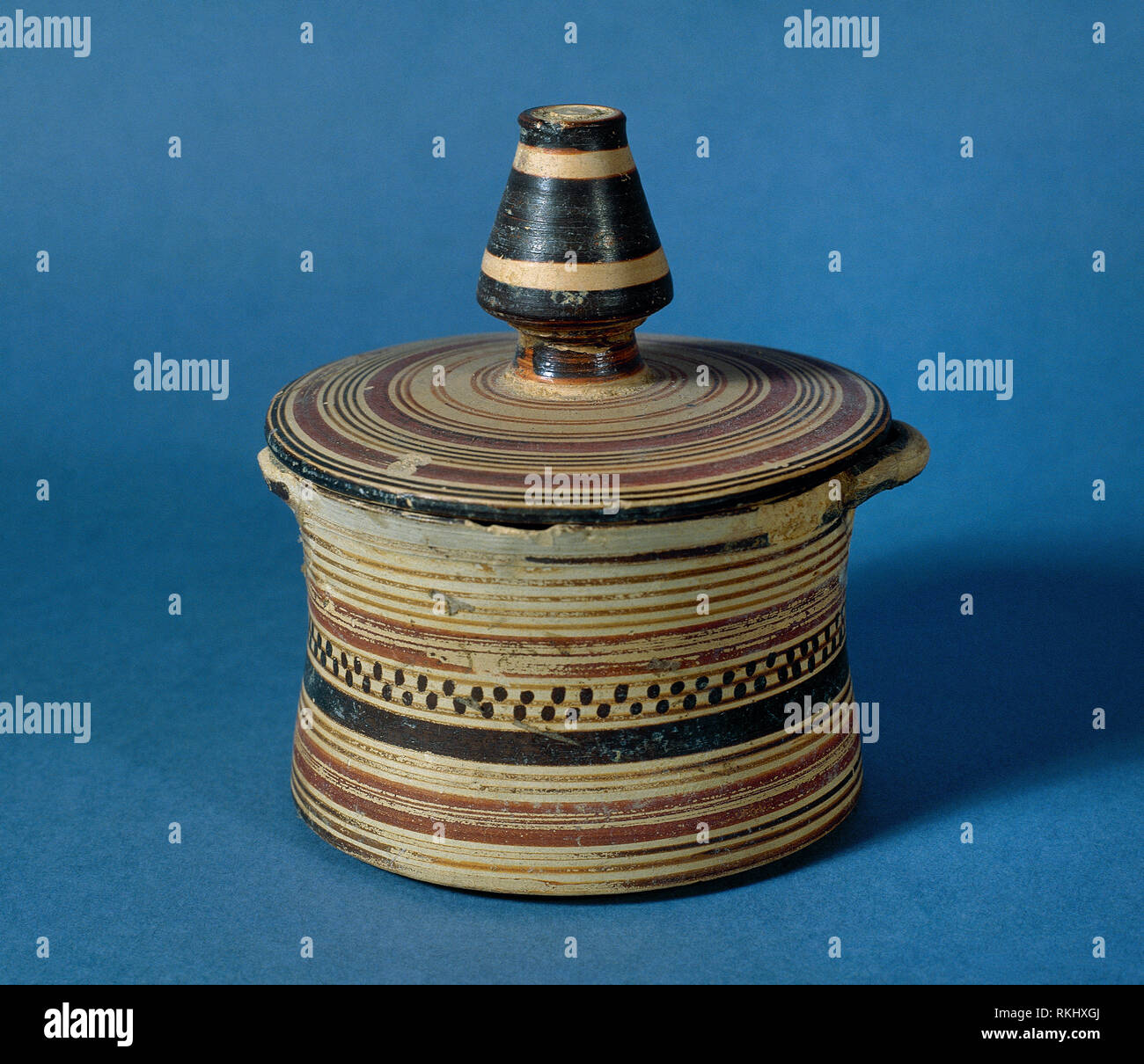 Corinthian pottery hi-res stock photography and images - Alamy