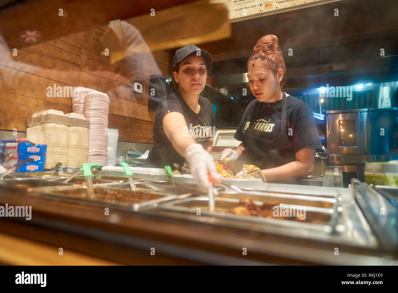 Barbeque restaurant inside hi-res stock photography and images - Alamy