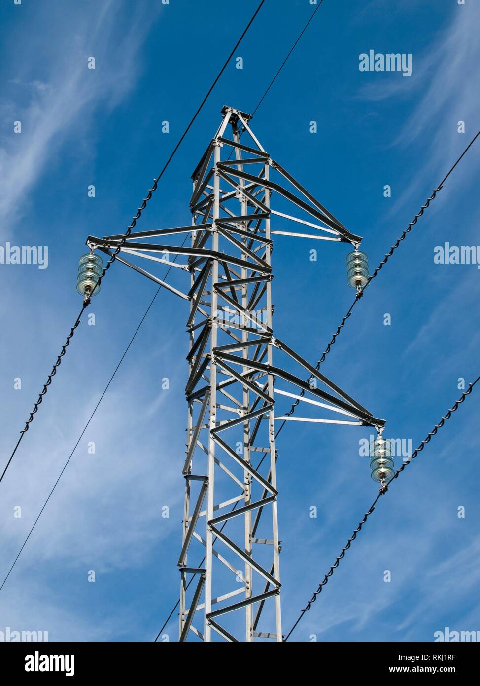 Power line vertical hi-res stock photography and images - Alamy