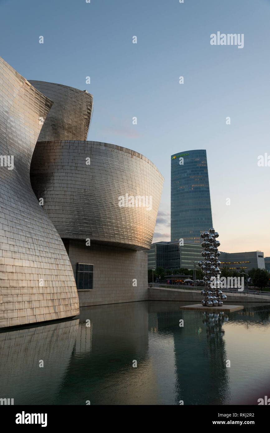 Bilbao guggenheim light hi-res stock photography and images - Alamy