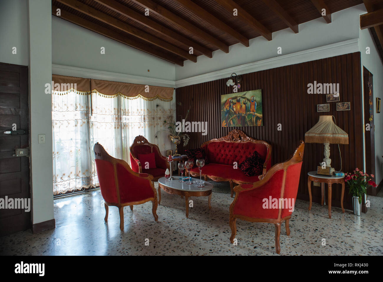 Interiors hi-res stock photography and images - Alamy