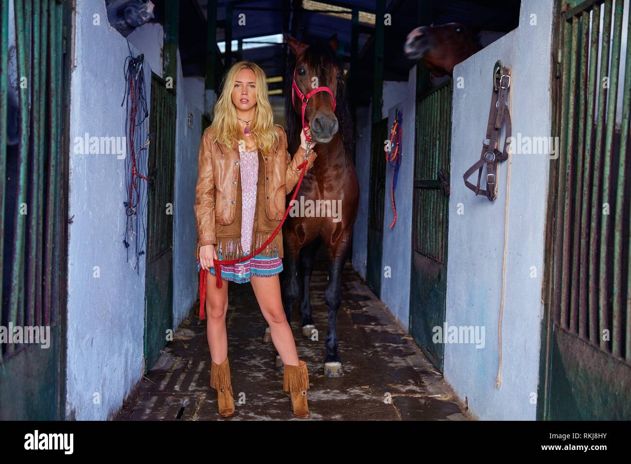 Holding horse hi-res stock photography and images - Alamy