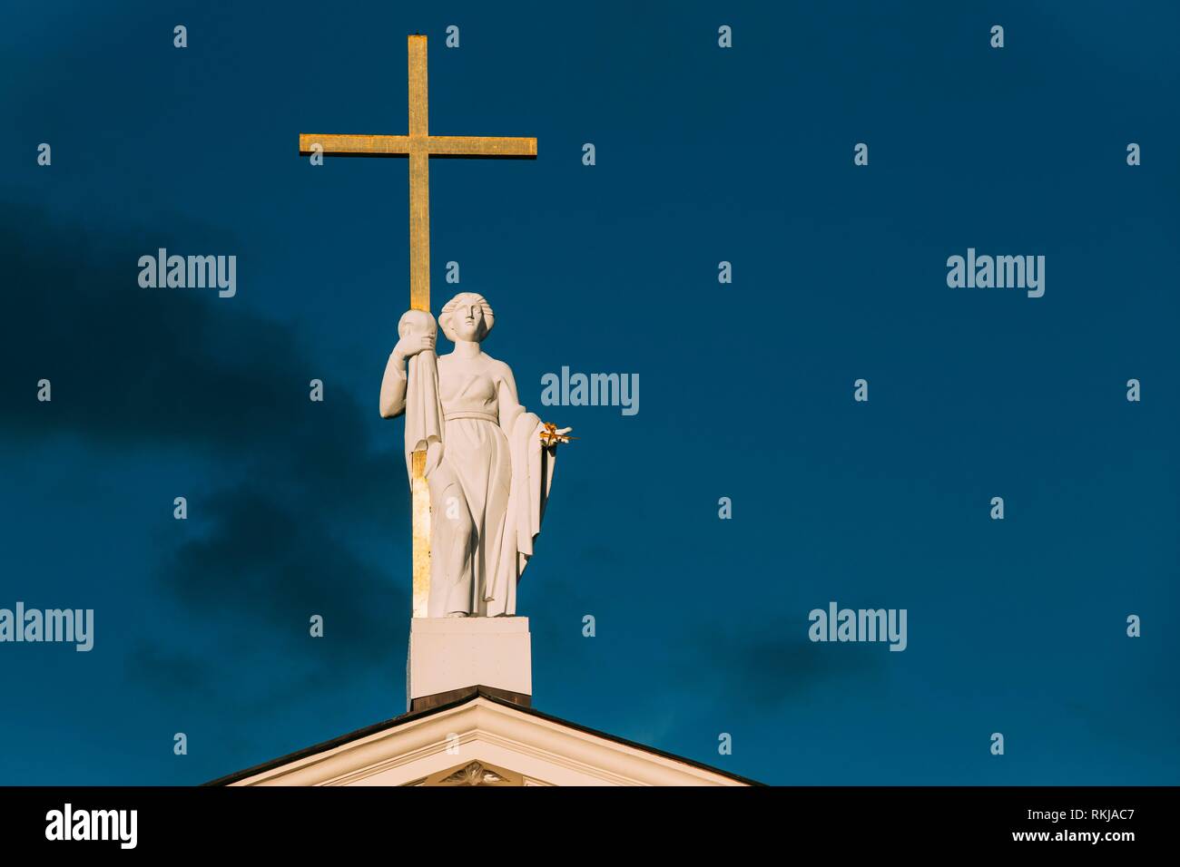 Statue of st. helena hi-res stock photography and images - Alamy