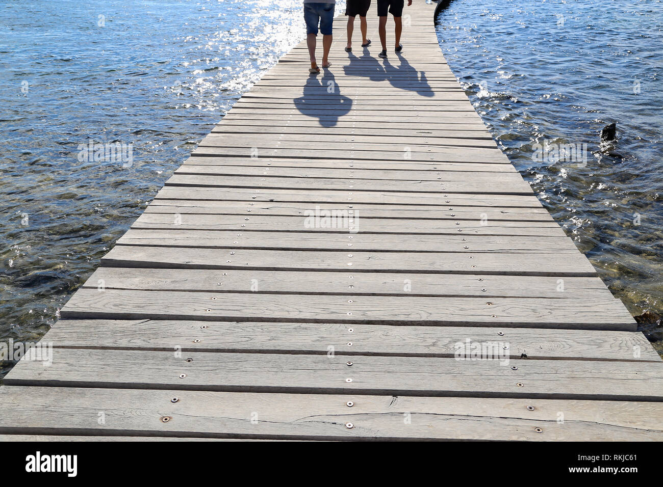 People way along sea hi-res stock photography and images - Alamy