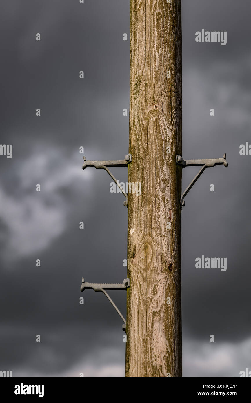 Wooden support for power cables hi-res stock photography and images - Alamy