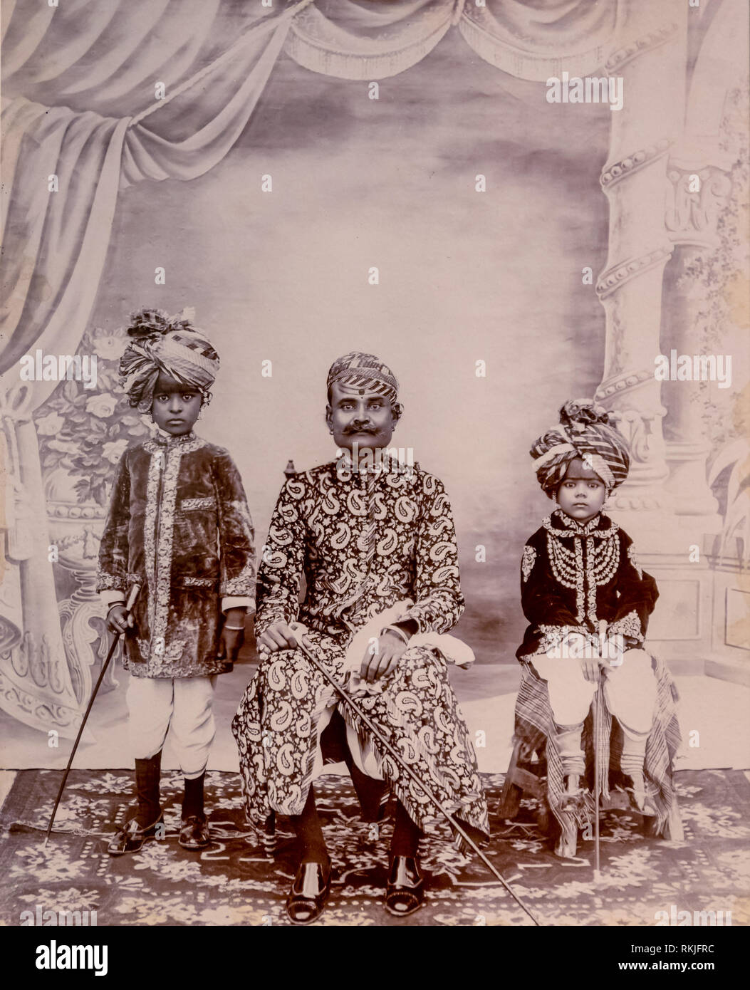 Old Indian family portrait, The David Collection, Museum, Copenhagen ...