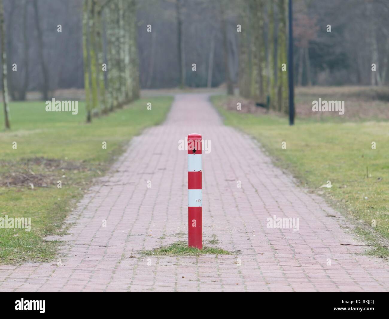 Red And White Pole High Resolution Stock Photography and Images - Alamy