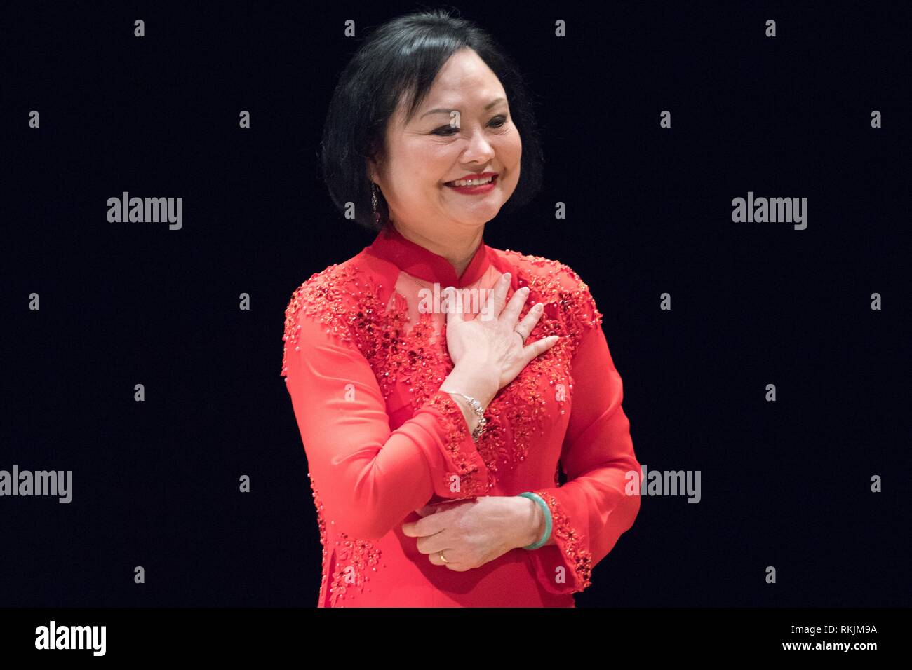 Napalm girl hi-res stock photography and images - Alamy
