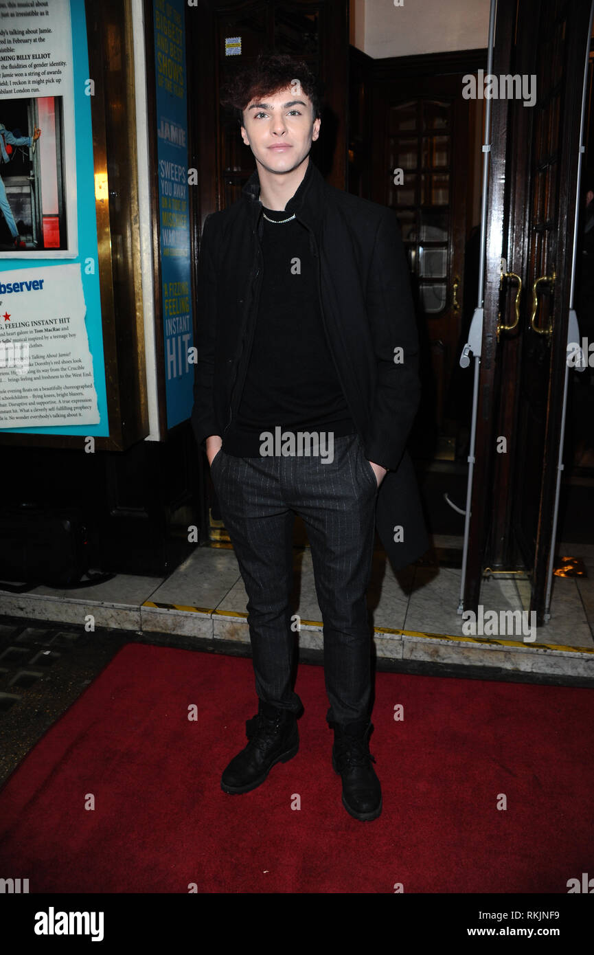 London, UK. 11th Feb, 2019. Steve Ruffs seen during the event.Everybody ...